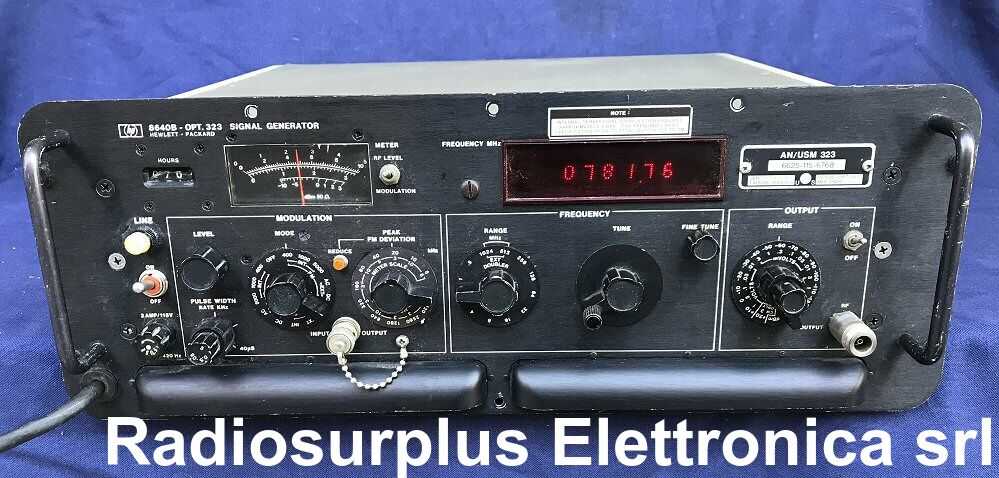 Signal Generator HP 8640B - opt. 323 (AN/USM 323)